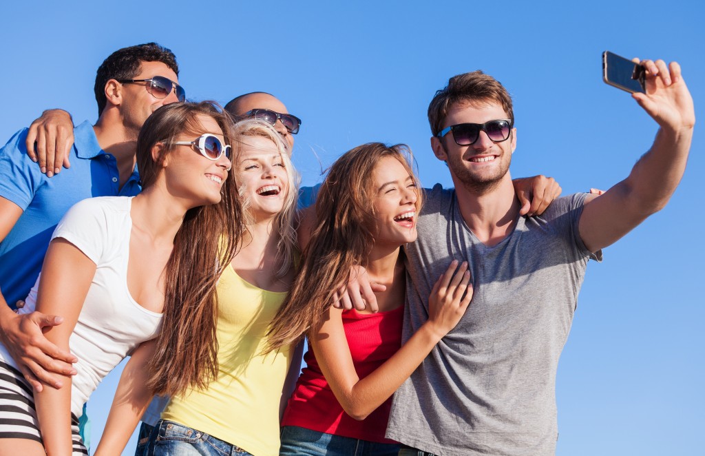 8 Ways To Grow New Friendships | Science Of Imagery